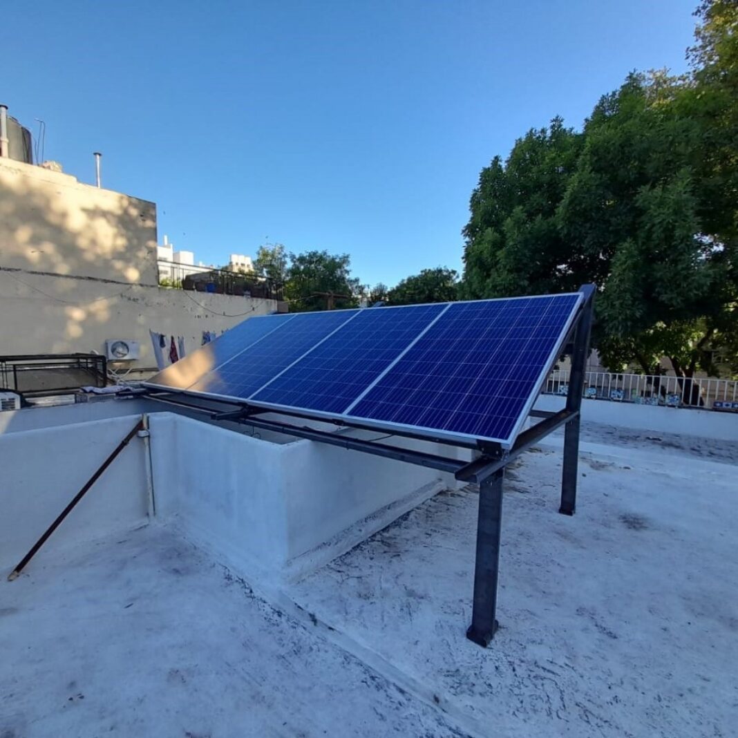 ¿Cuánto cuesta protegerse de los cortes de luz con paneles solares ...