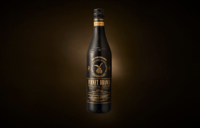 Fernet Branca lanzó una botella de colección por sus 180 años | ON24 ...